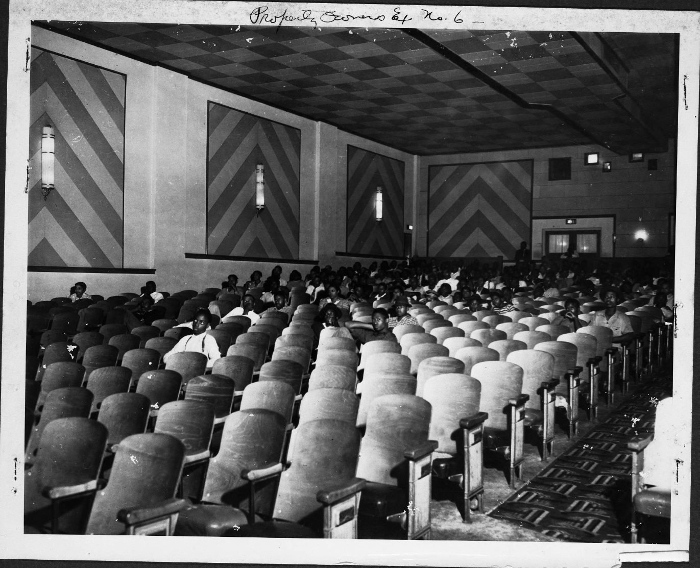 The Rainbow Theatre - A Curious Histonian