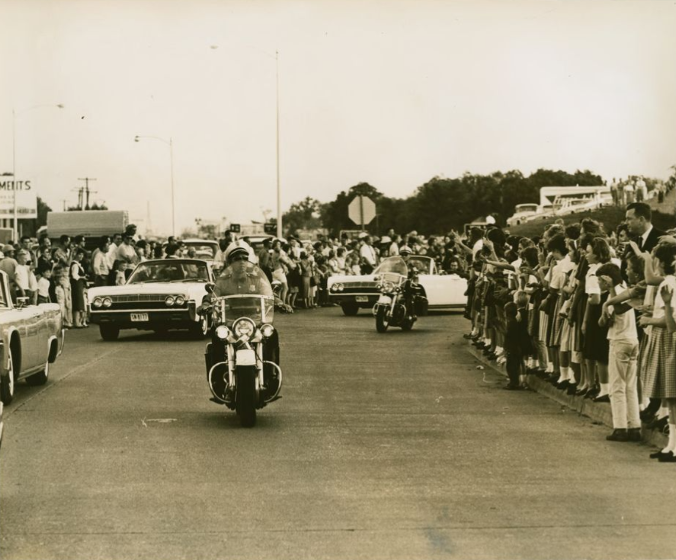 President Kennedy's motorcade in Houston - A Curious Histonian